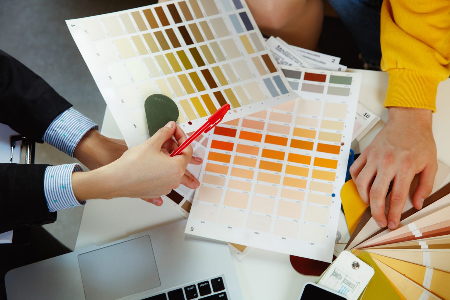 How to Choose the Colour for Your Commercial Building